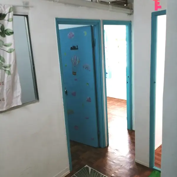 Yee Fat Building, Kwai Tsing - LetsGetHome